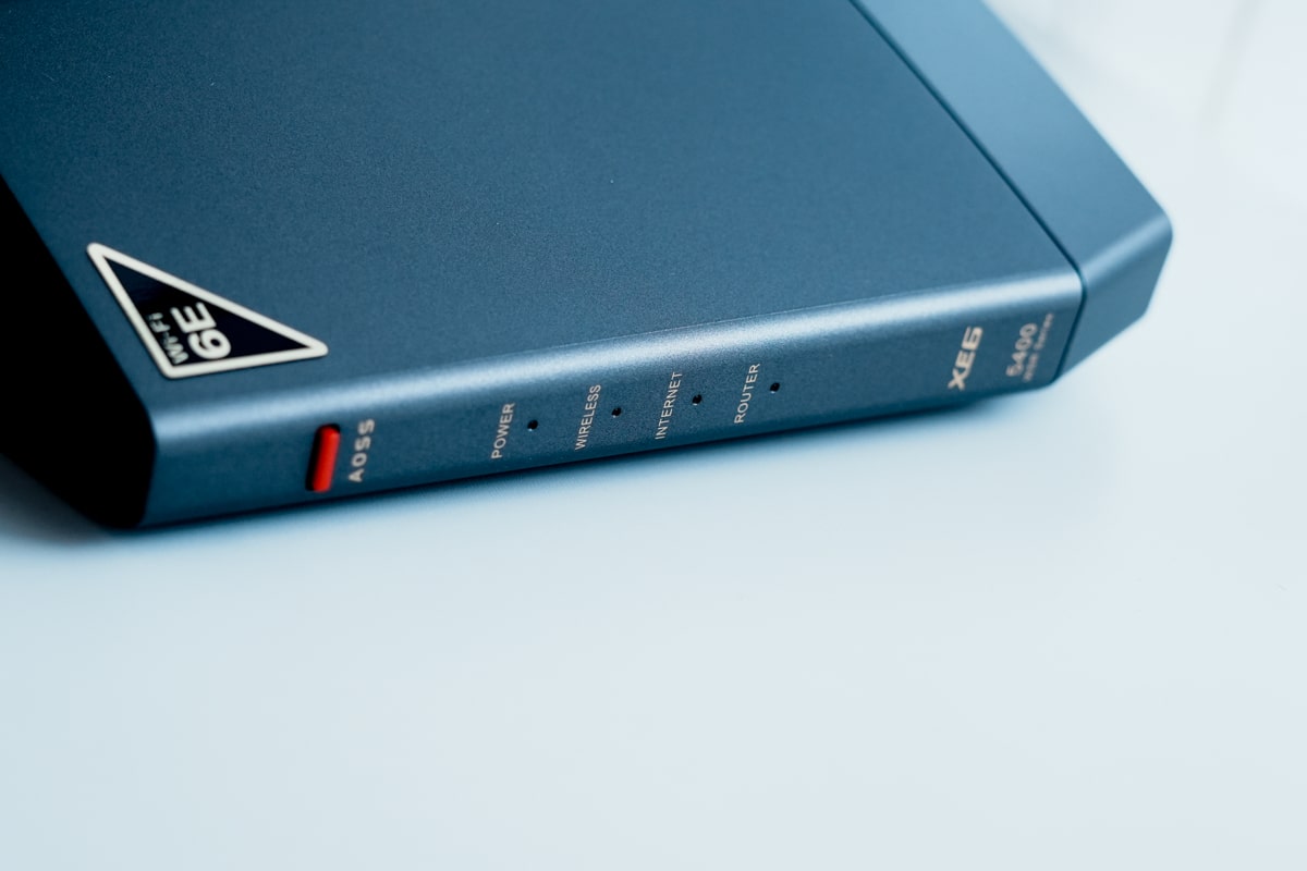 【レビュー】BUFFALO Wi-Fiルーター「WSR-5400XE6」は最新規格（Wi-Fi 6E）対応で電波干渉が少なく、安定した通信が可能！ | monokoto68 STYLE